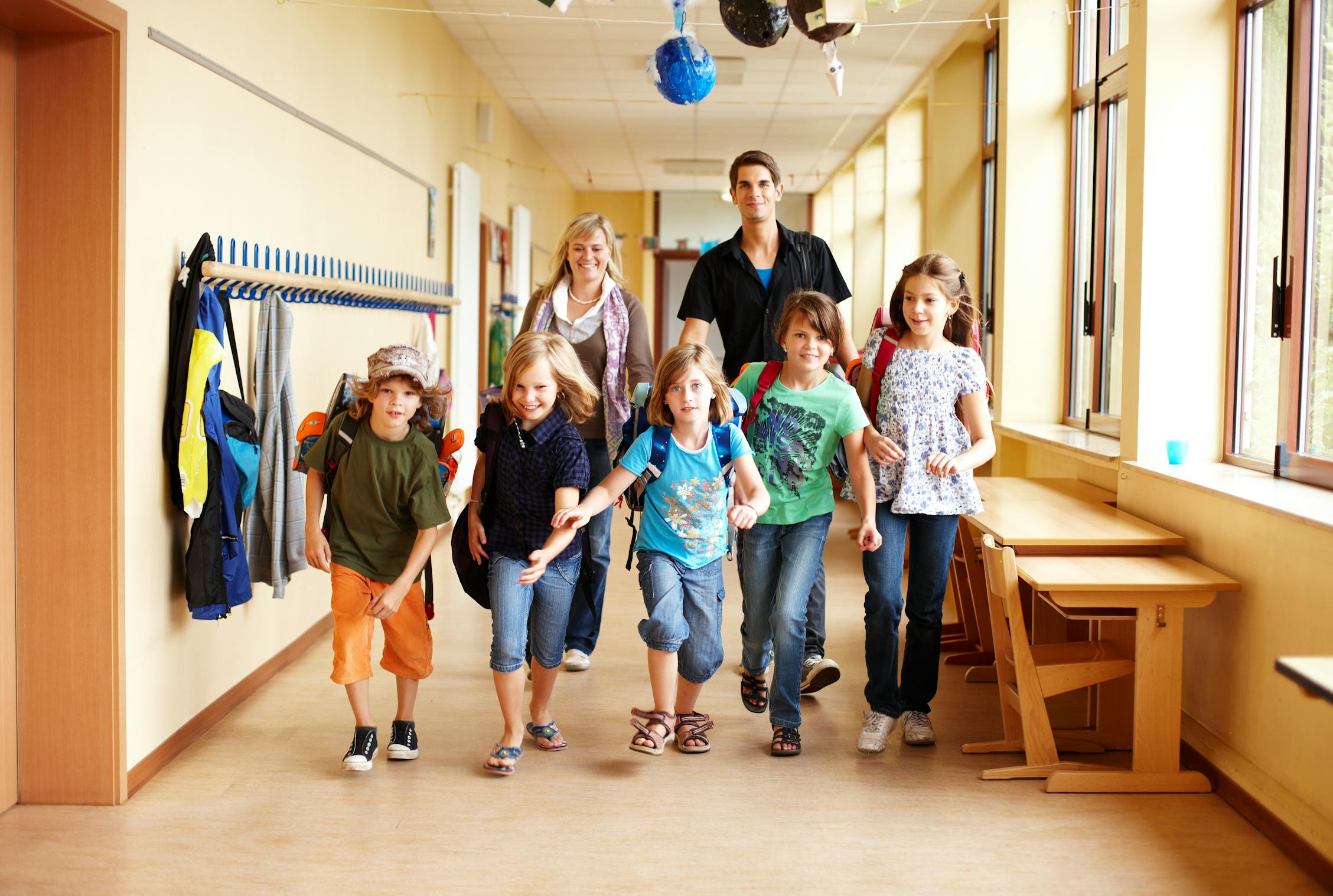 Kindergarten und Volksschule